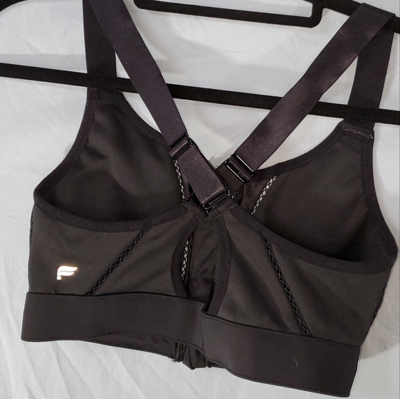 Fabletics | Intimates & Sleepwear | 86 Fabletics Zoe High Impact Sports ...